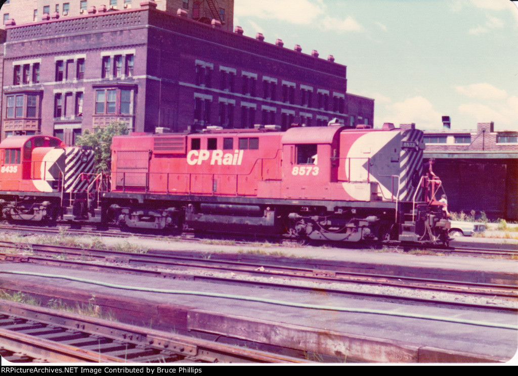 CP Rail RS10 8573 at Springfield Station